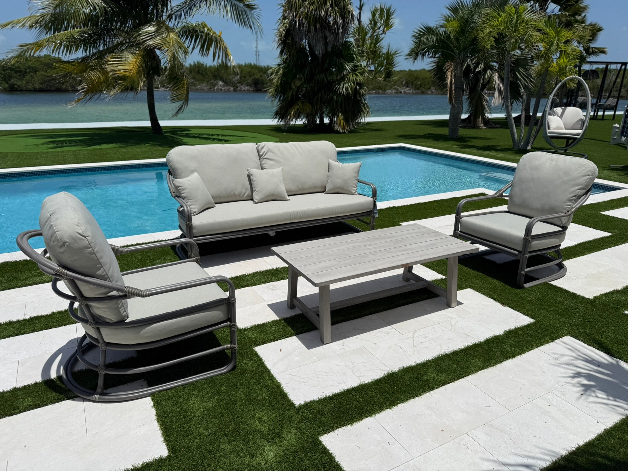 Panama Jack Dove 4-Piece Seating Set – Pelican Reef